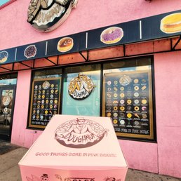 VOODOO DOUGHNUT - Updated December 2025 - 2835 Photos & 2121 Reviews ...
