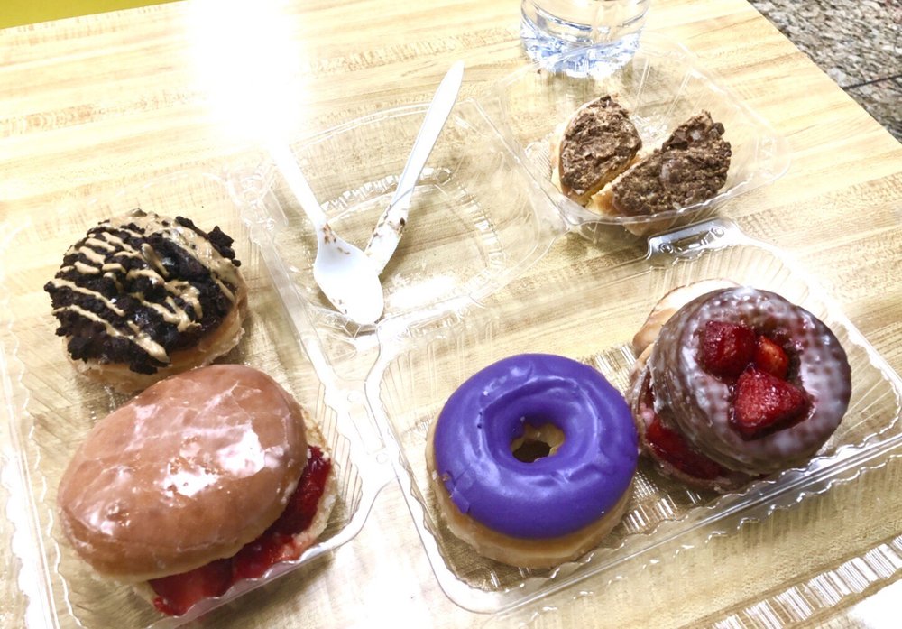COLORADO DONUTS - 2113 Photos & 1021 Reviews - 1578 Colorado Blvd, Los ...