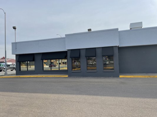 BLACK LABEL - Updated October 2025 - 96 Photos & 50 Reviews - 1755 N ...