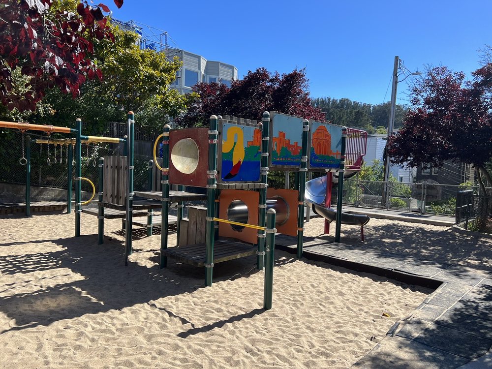 COW HOLLOW PLAYGROUND - Updated August 2025 - 1 Miley St, San Francisco ...