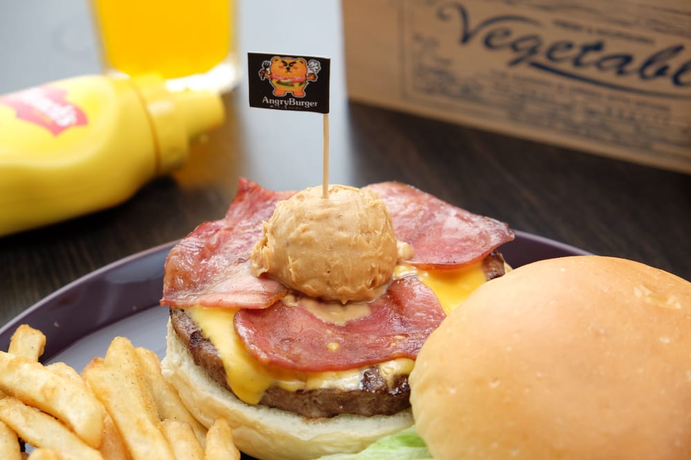 ANGRY BURGER - Updated December 2024 - 31 Photos - 東安路30巷12號, 東區, 台南市 ...