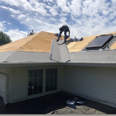 BLUE LADDER ROOFING - Updated January 2026 - 15 Photos - 11722 Allisonville Rd, Indianapolis ...