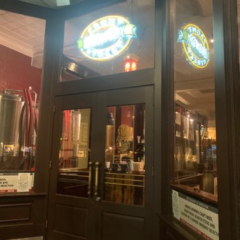 FRONT STREET BREWERY - Updated July 2024 - 853 Photos & 954 Reviews - 9 ...