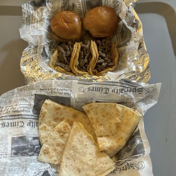 HENRY’S BAR & GRILL - Updated July 2024 - 134 Photos & 128 Reviews ...