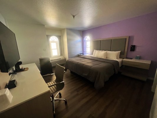 THE AQUA PACIFIC HOTEL - Updated October 2025 - 24 Photos & 25 Reviews ...