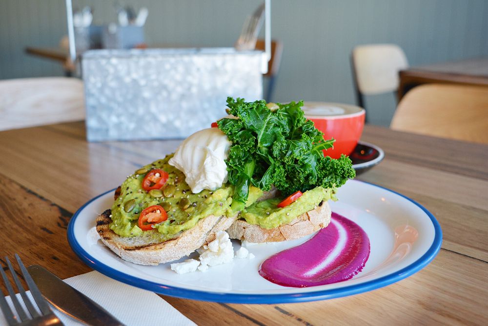 SEMAPHORE HOTEL - Updated April 2025 - 20 Photos - 17 Semaphore Rd ...