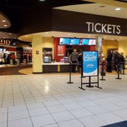 AMC EDEN PRAIRIE MALL 18 - 56 Photos & 57 Reviews - 8251 Flying Cloud ...