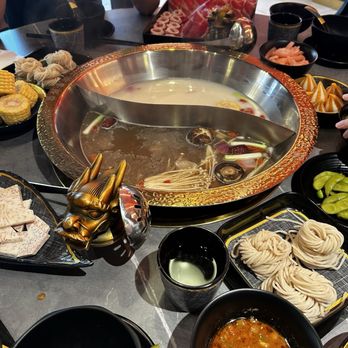 XI HOTPOT - Updated December 2025 - 146 Photos & 64 Reviews - 2645 N ...