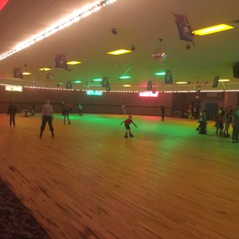 ROLLER MOTION SKATE CENTER - Updated December 2025 - 24 Photos & 16 ...