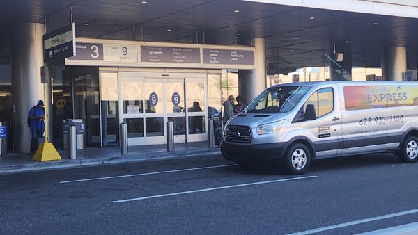 GROOME TRANSPORTATION - Updated May 2026 - 14 Photos & 62 Reviews ...