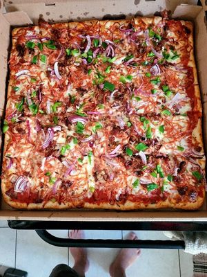 MAESTRO PIZZA - Updated October 2025 - 14 Reviews - 2421 Walker Road ...