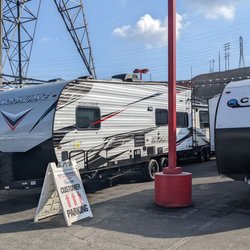 MIKE THOMPSON’S RV - 19 Photos & 53 Reviews - 902 Rv Center Dr, Colton ...