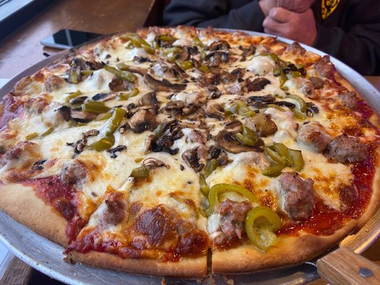 PIZZA CELLAR - 12 Photos & 23 Reviews - Pizza - 402 S Main St ...