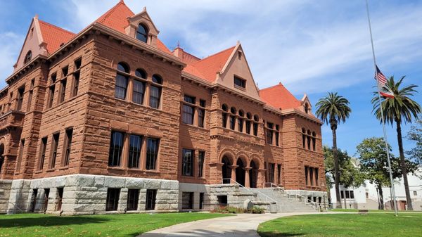 OLD ORANGE COUNTY COURTHOUSE - Updated July 2024 - 257 Photos & 134 ...