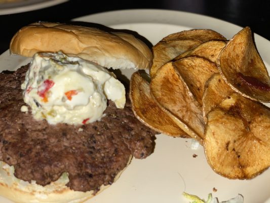 THE SENATE BAR & GRILL - Updated July 2024 - 36 Photos & 58 Reviews ...