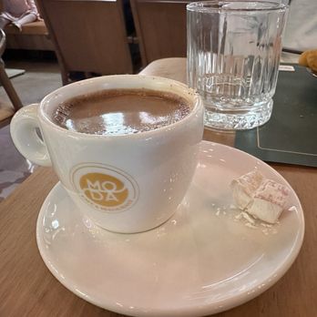 MODA CAFE AND RESTAURANT - Updated December 2024 - 148 Photos & 39 ...