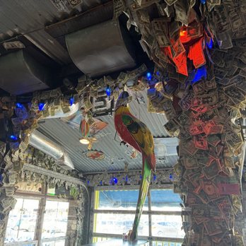 PURPLE PARROT GRILL - Updated August 2024 - 422 Photos & 561 Reviews ...