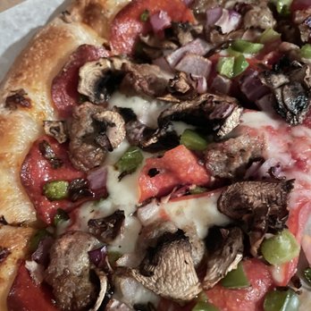 CLEVELAND PIZZA CO - Updated December 2025 - 31 Photos & 69 Reviews ...