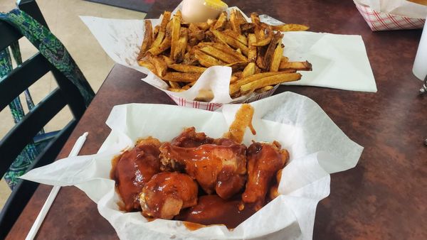 BIG FELLA’S PIZZA DELI & WINGS - Updated June 2026 - 23 Photos & 45 ...
