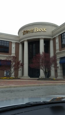TOWNEBANK - Updated September 2025 - 28 Photos & 11 Reviews - 297 ...