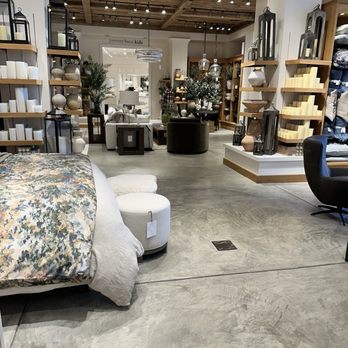 Pottery barn furniture locations store