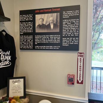 PODUNK PIZZA - Updated August 2025 - 37 Photos & 34 Reviews - 630 E ...