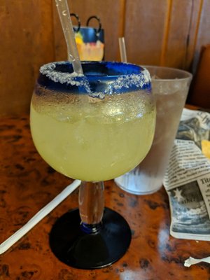 OLI’S KITCHEN BAR & GRILL - 100 Photos & 160 Reviews - 205 Main St, Marble Falls, Texas ...