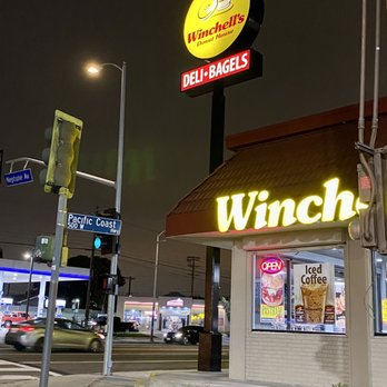 WINCHELL’S DONUT HOUSE - Updated July 2025 - 12 Photos - 580 W Pacific Coast Hwy, Los Angeles ...