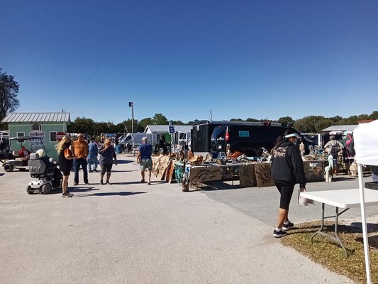 SWAP O RAMA WEBSTER WESTSIDE FLEA MARKET - Updated December 2025 - 112 ...