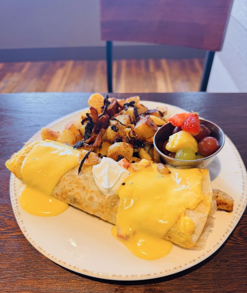 FIRST WATCH - Updated January 2026 - 46 Photos & 26 Reviews - 1160 Carl ...