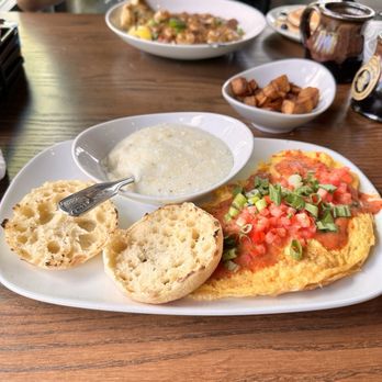 ANOTHER BROKEN EGG CAFE - Updated February 2025 - 107 Photos & 62 Reviews - 1095 Alexander Dr ...