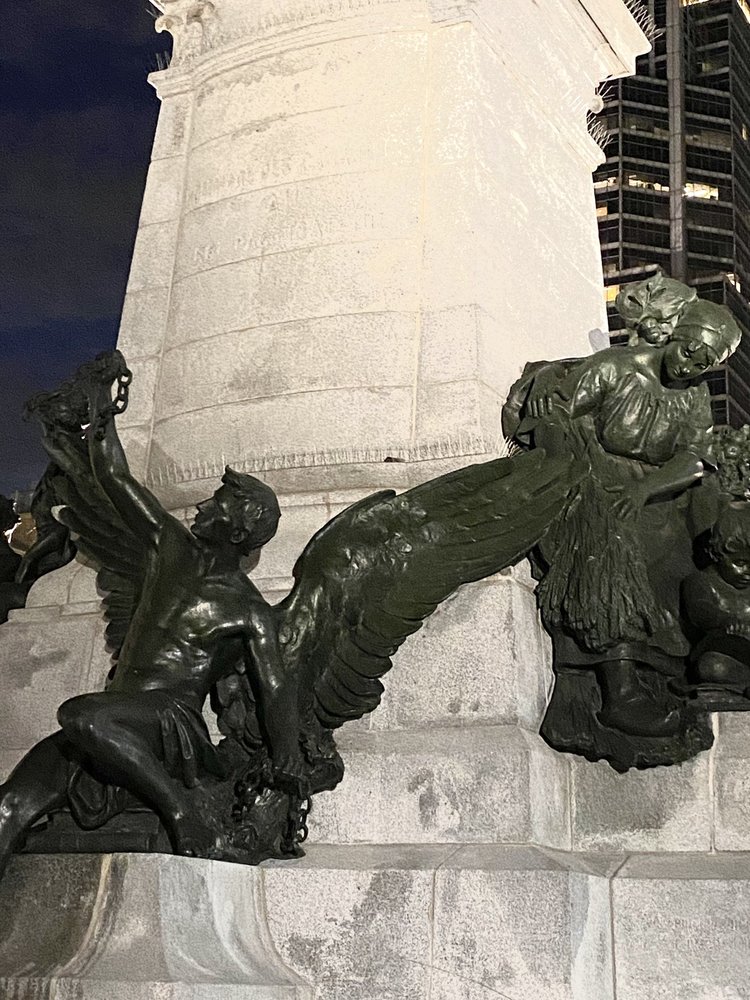 SQUARE PHILLIPS - Updated October 2024 - 13 Photos - Phillips Square ...