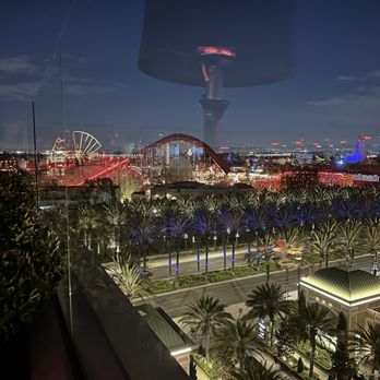 RISE ROOFTOP LOUNGE - Updated September 2024 - 521 Photos & 314 Reviews ...