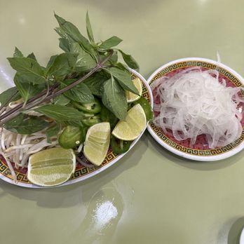 PHO 54 - Updated August 2024 - 759 Photos & 949 Reviews - 15420 ...