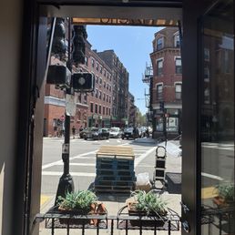 QUATTRO - Updated July 2025 - 559 Photos & 642 Reviews - 264 Hanover St ...