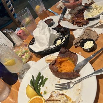 BOBBY’S RESTAURANT & LOUNGE - Updated November 2024 - 115 Photos & 242 ...