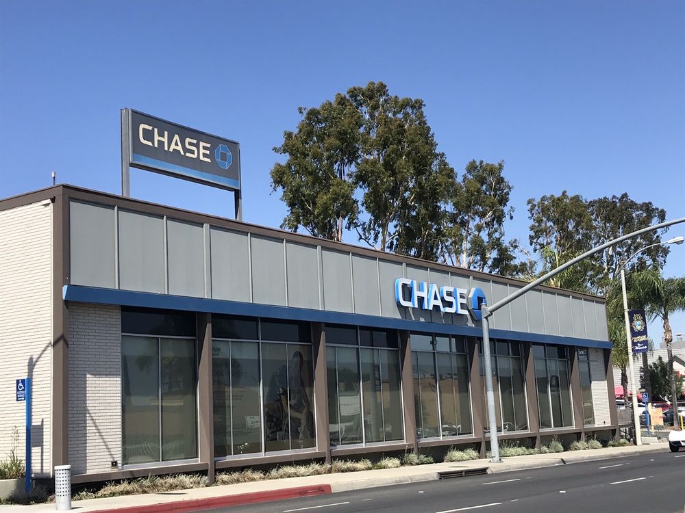 CHASE BANK - Updated June 2025 - 16 Photos & 39 Reviews - 896 W Beverly ...