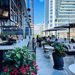 AURA ROOFTOP - Updated December 2025 - 489 Photos & 183 Reviews - 124 E ...