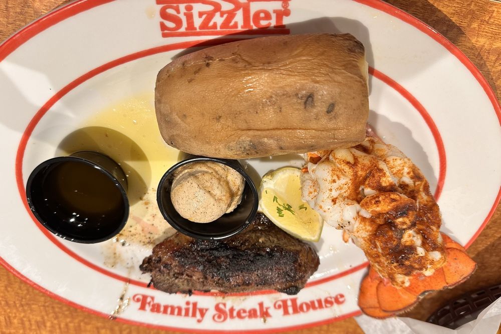 SIZZLER - Updated May 2025 - 595 Photos & 1223 Reviews - 1100 W Covina ...