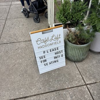 CAFE LIFT - Updated October 2025 - 252 Photos & 140 Reviews - 144 Kings ...