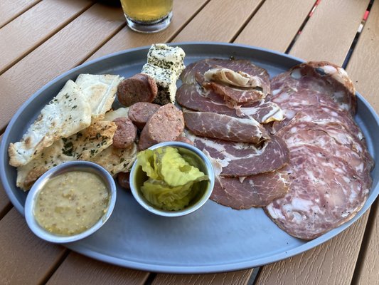 BACK 9 GOLF & ENTERTAINMENT - 44 Photos & 20 Reviews - 1415 Drover St ...