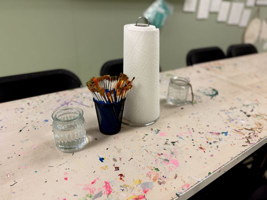 THE ARTIST’S DEN - Updated May 2026 - 75 Photos - 2817 Jewett Ave ...