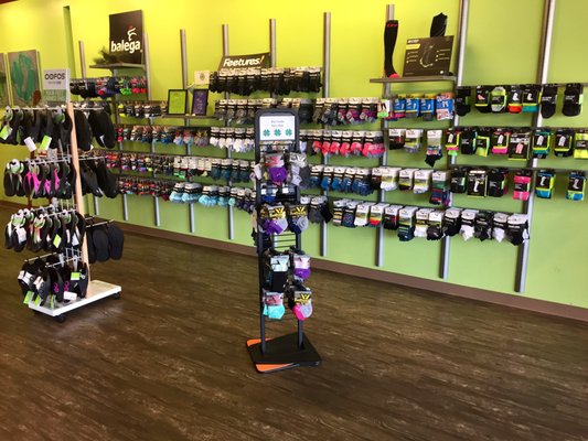 LUCKY ROAD RUN SHOP - Updated October 2025 - 28 Reviews - 13265 ...