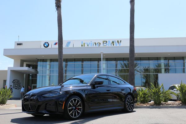 IRVINE BMW - Updated December 2025 - 1290 Photos & 3003 Reviews - 9881 ...