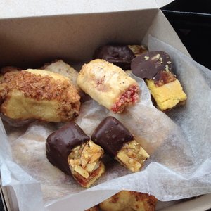 GEDDES BAKERY - Updated June 2025 - 79 Photos & 47 Reviews - 421 S Main ...