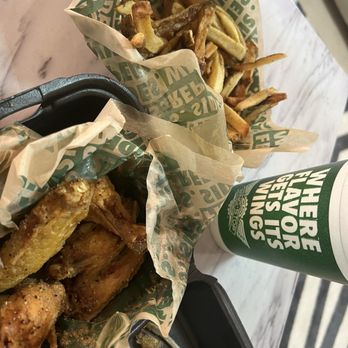 WINGSTOP - Updated December 2025 - 28 Photos & 32 Reviews - 1715 Howell ...
