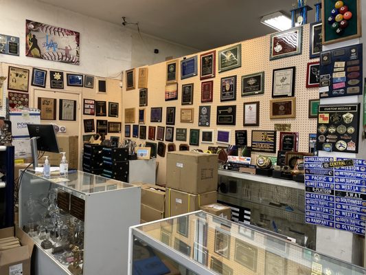 HOUSE OF TROPHIES & AWARDS - Updated October 2024 - 59 Photos & 74 ...