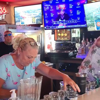 MAVERICKS BAR - Updated October 2025 - 16 Photos & 17 Reviews - 2030 W ...