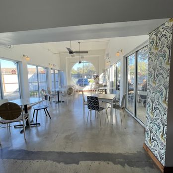 BILIA EATERY & COFFEE - 408 Photos & 259 Reviews - 1900 NW Military Hwy ...