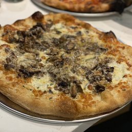 JOHNNY’S PIES - Updated January 2026 - 90 Photos & 80 Reviews - 32 N ...